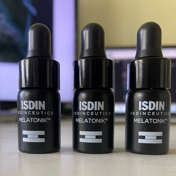 Isdin | Skincare | Nwt Isdin Isdinceutics Melatonik Lightweight Night ...